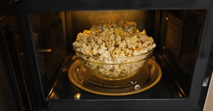 Receita: Aprenda a Fazer Pipoca de Microondas Caseira Deliciosa | Doce ...